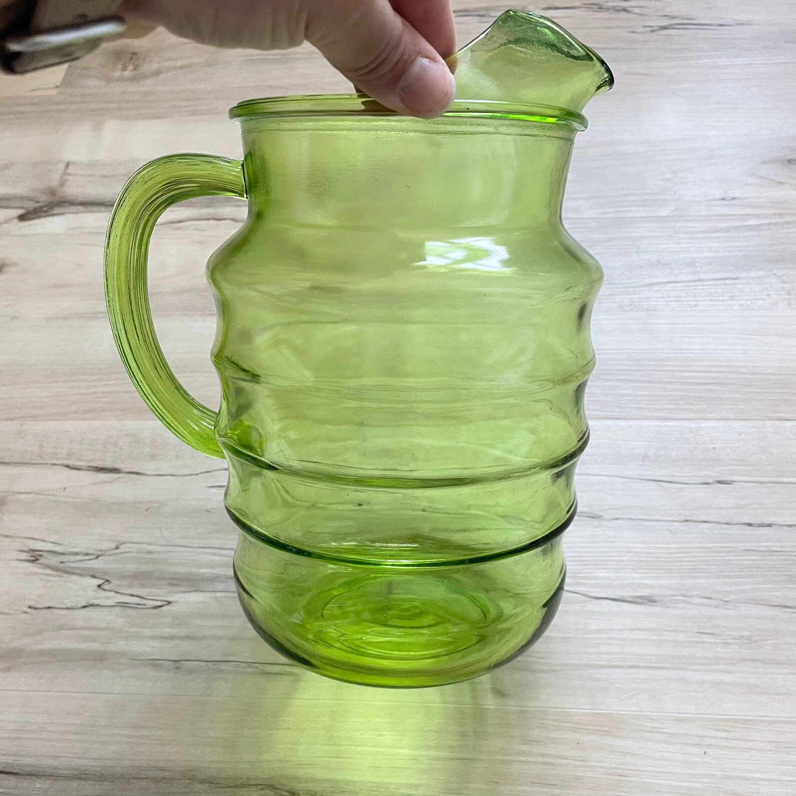 Vintage Anchor Hocking Ringed Green Glass Pitcher Retro Drinkware ...