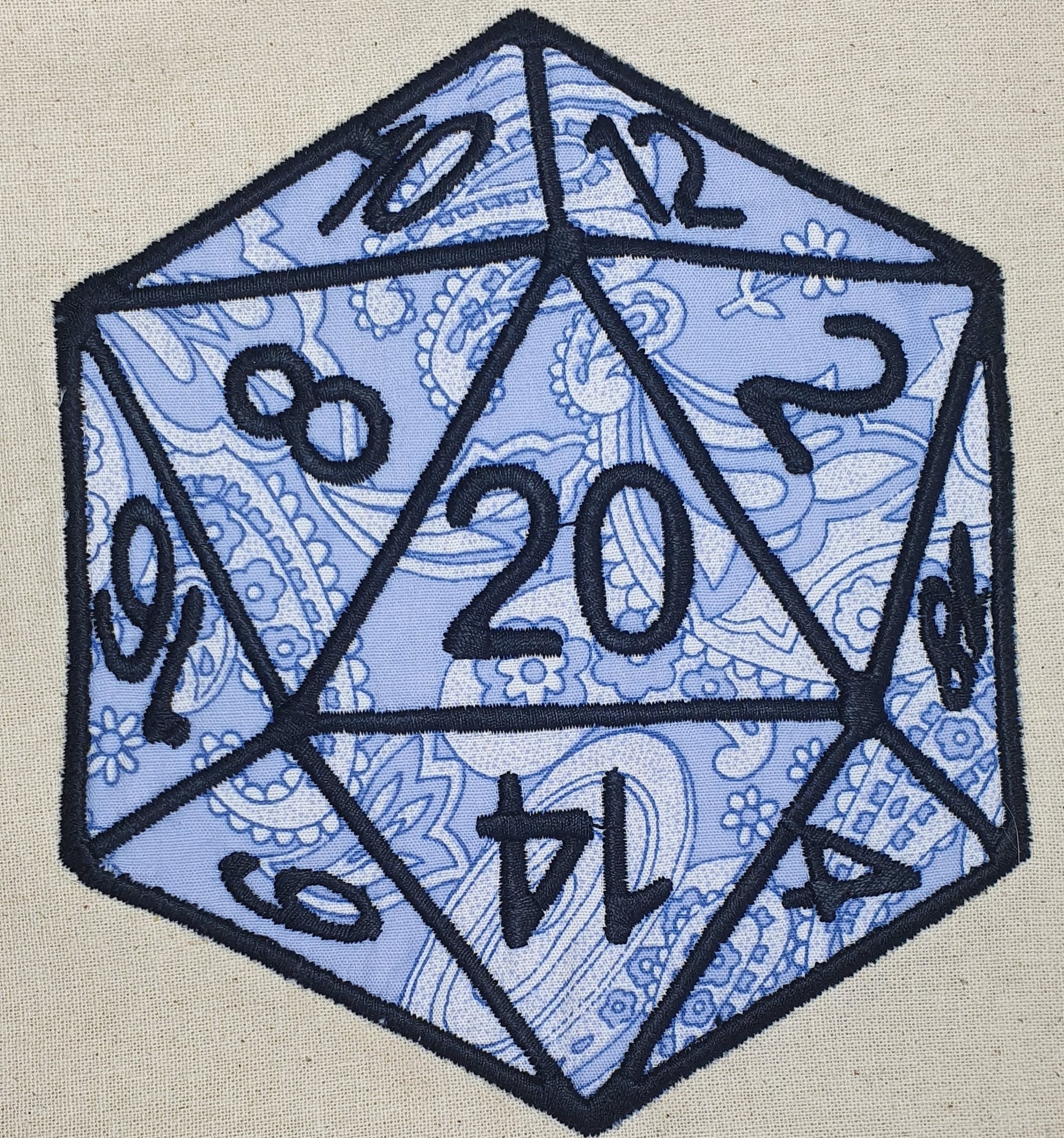 D20 Various Sizes Applique - Etsy