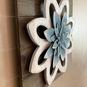 Rustic Wood Flower Wall Decor: Whitewash & Blue Farmhouse Style - Etsy