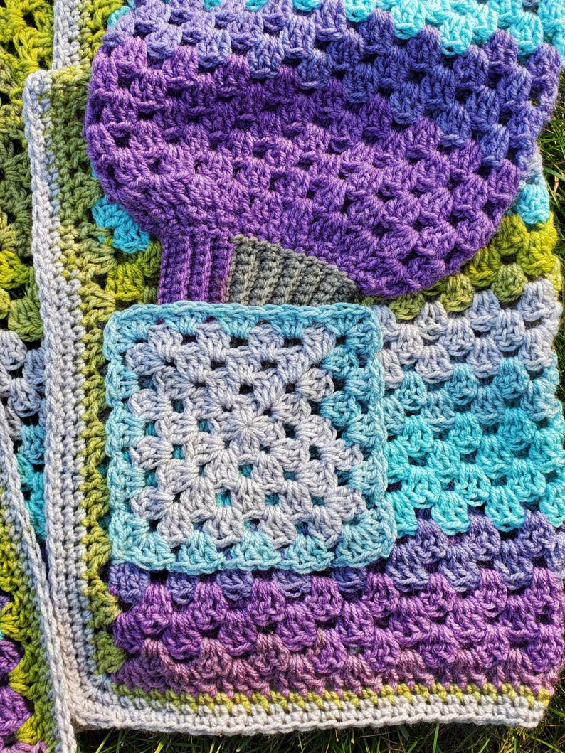 Ghidorah Crochet Granny Hex Hooded Cardigan - Etsy