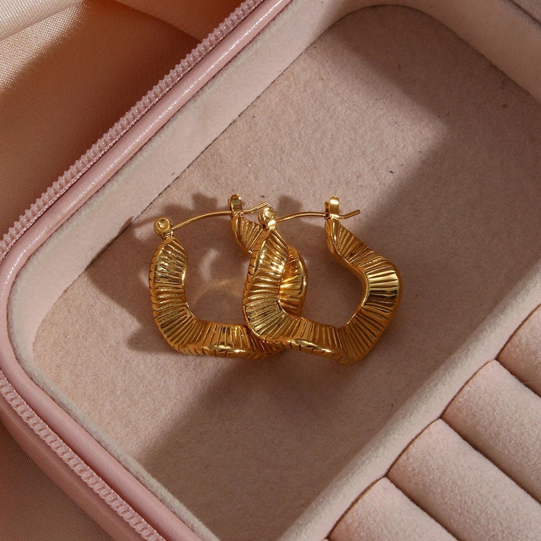 Engraved Textured Wavy Earrings Twist Geometric French Style - Etsy