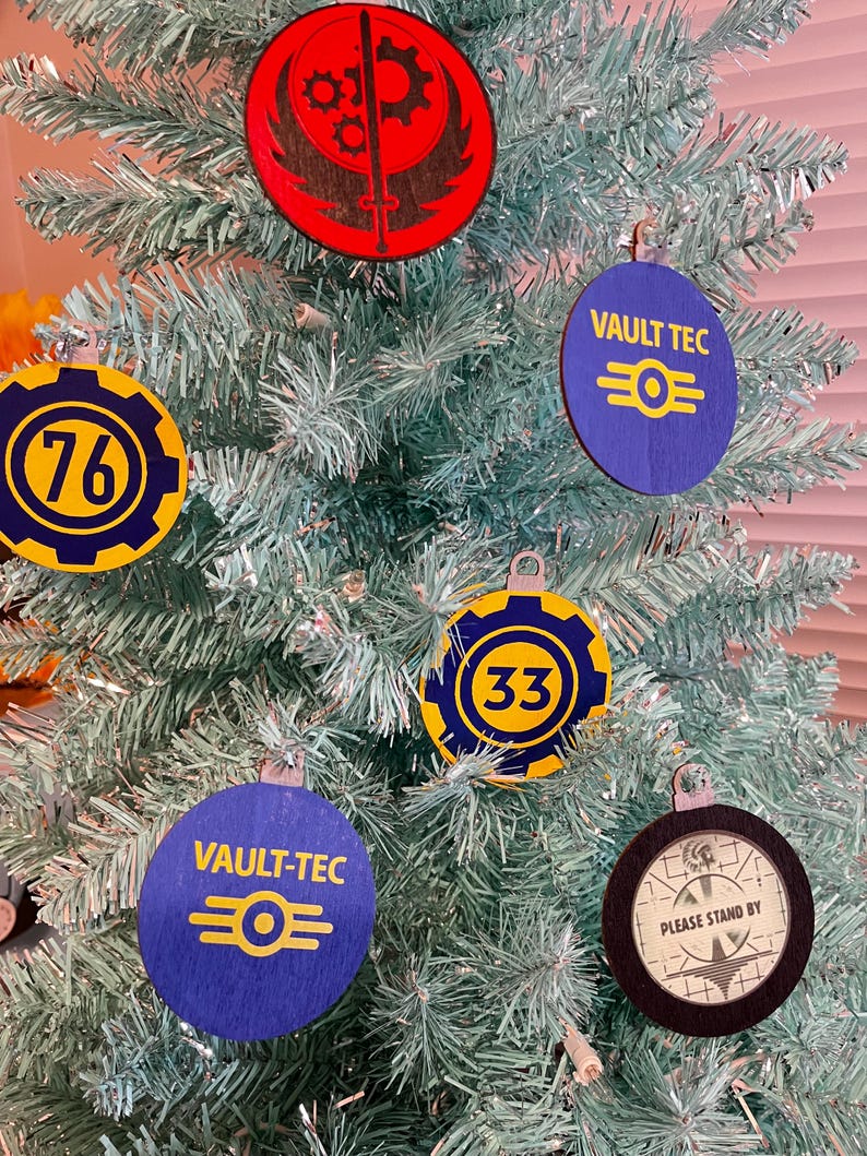 Fallout Christmas Ornaments: Vault-tec Inspired Wooden Set of Six - Etsy