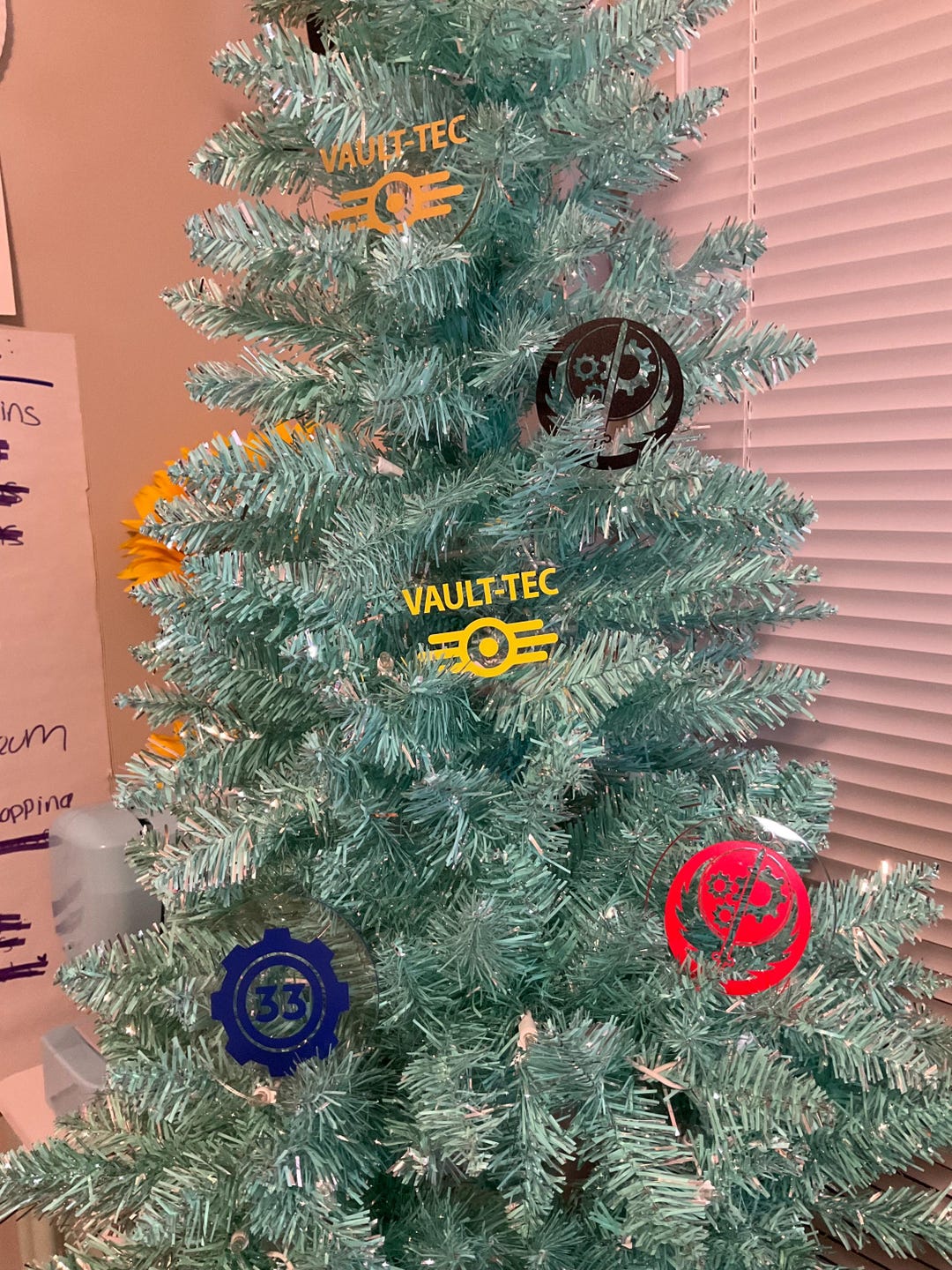 Vault-tech Fallout Inspired Round Acrylic Christmas Ornaments. Fallout ...