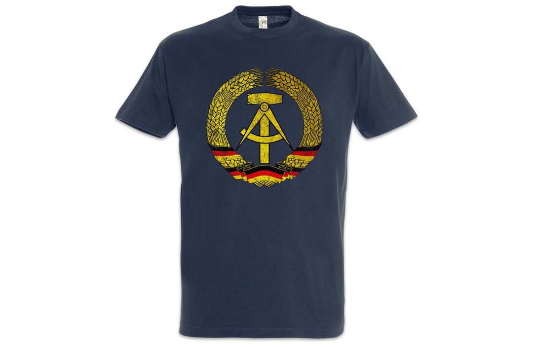 DDR Symbol Men's T-shirt East Zone Flag Crest Hammer Compass Ostalgie ...