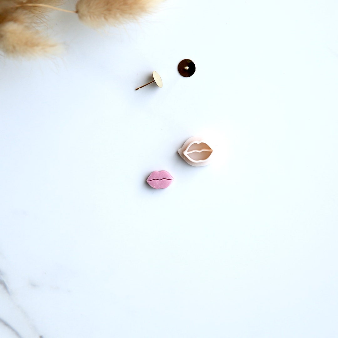 Lips Mini Clay Cutter (stud Size) | Valentine's Day Clay Cutters ...