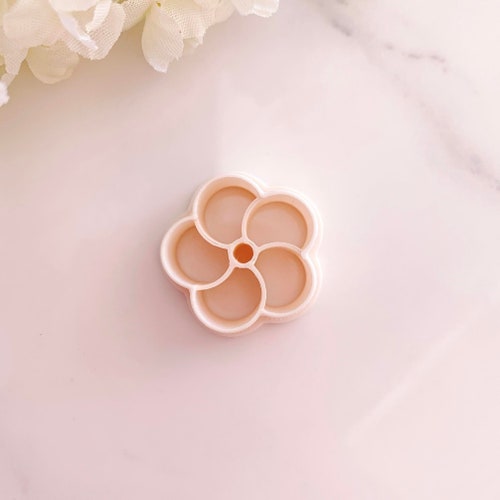 Spring Flower Clay Cutter Daisy Flower Clay Cutter Stud - Etsy