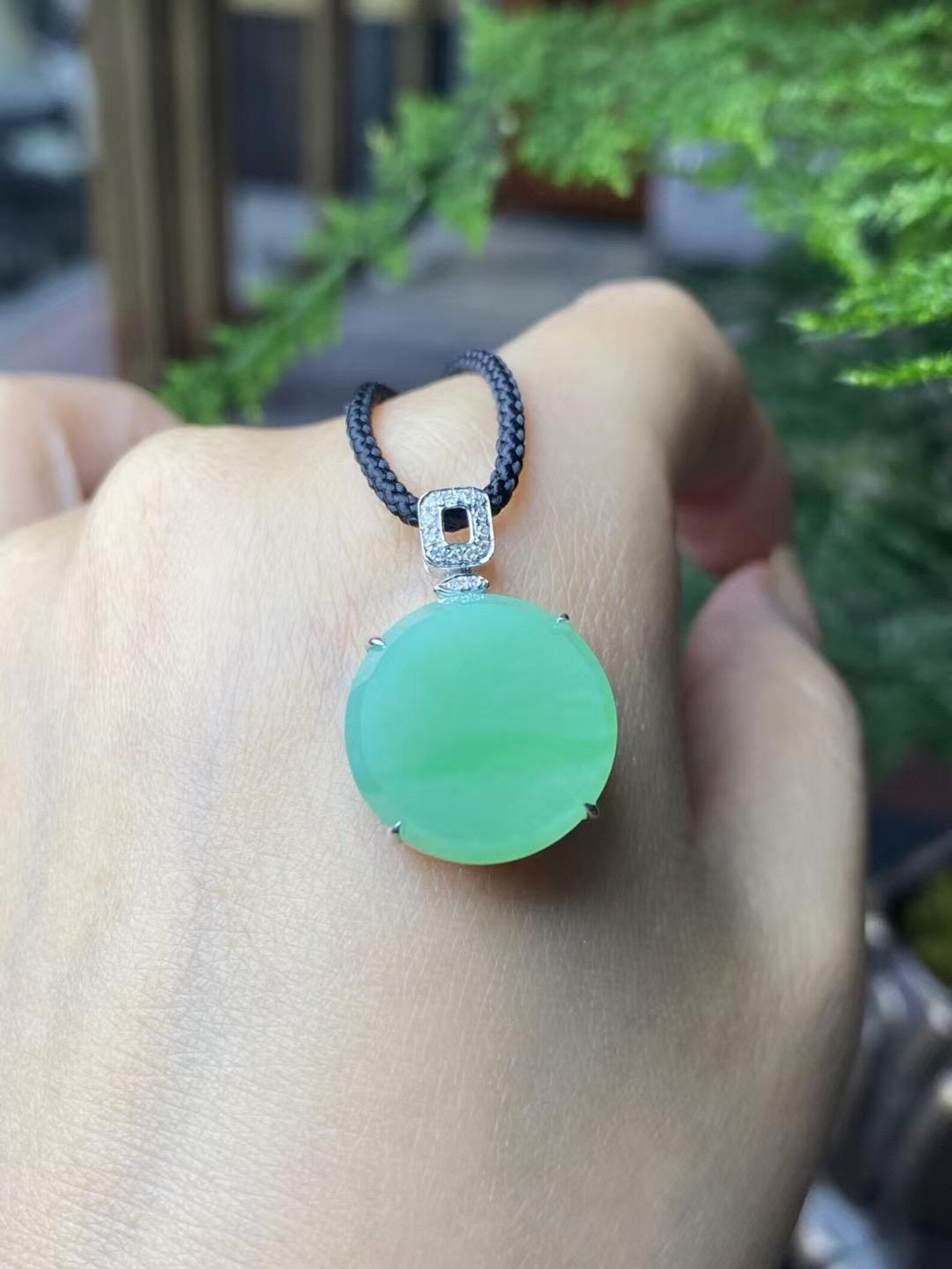 Green Jade Round Pendant - Beautiful Jadeite Charm - Natural Grade A ...