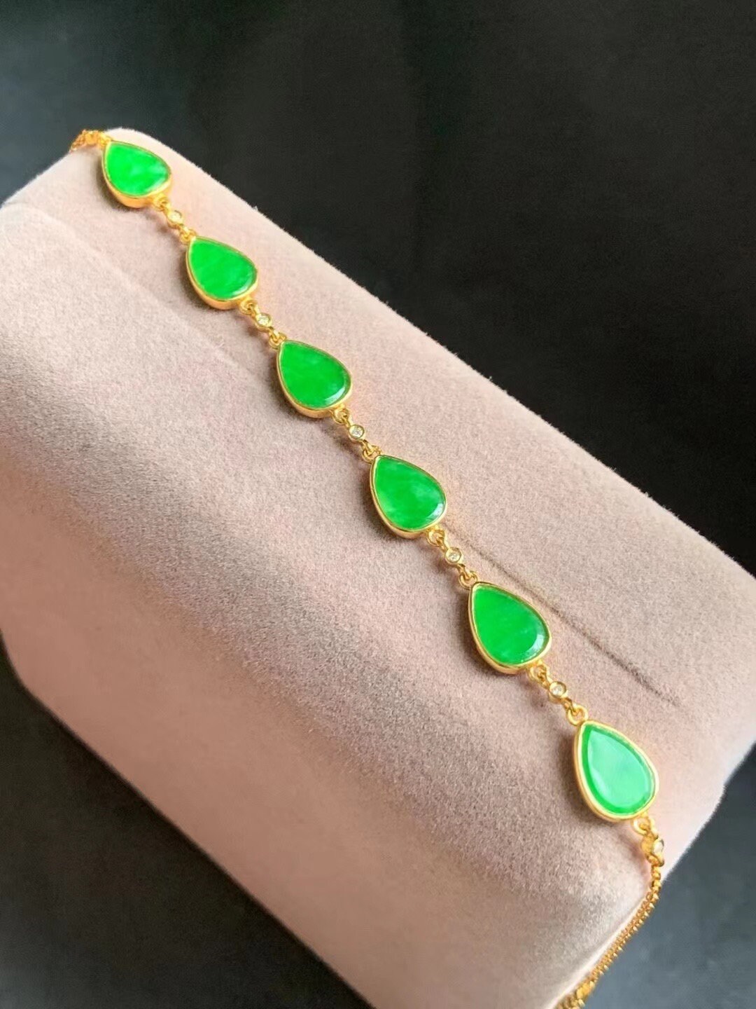 Jade Teardrop Bracelet Natural Type a Apple Green Jadeite 18k Yellow ...