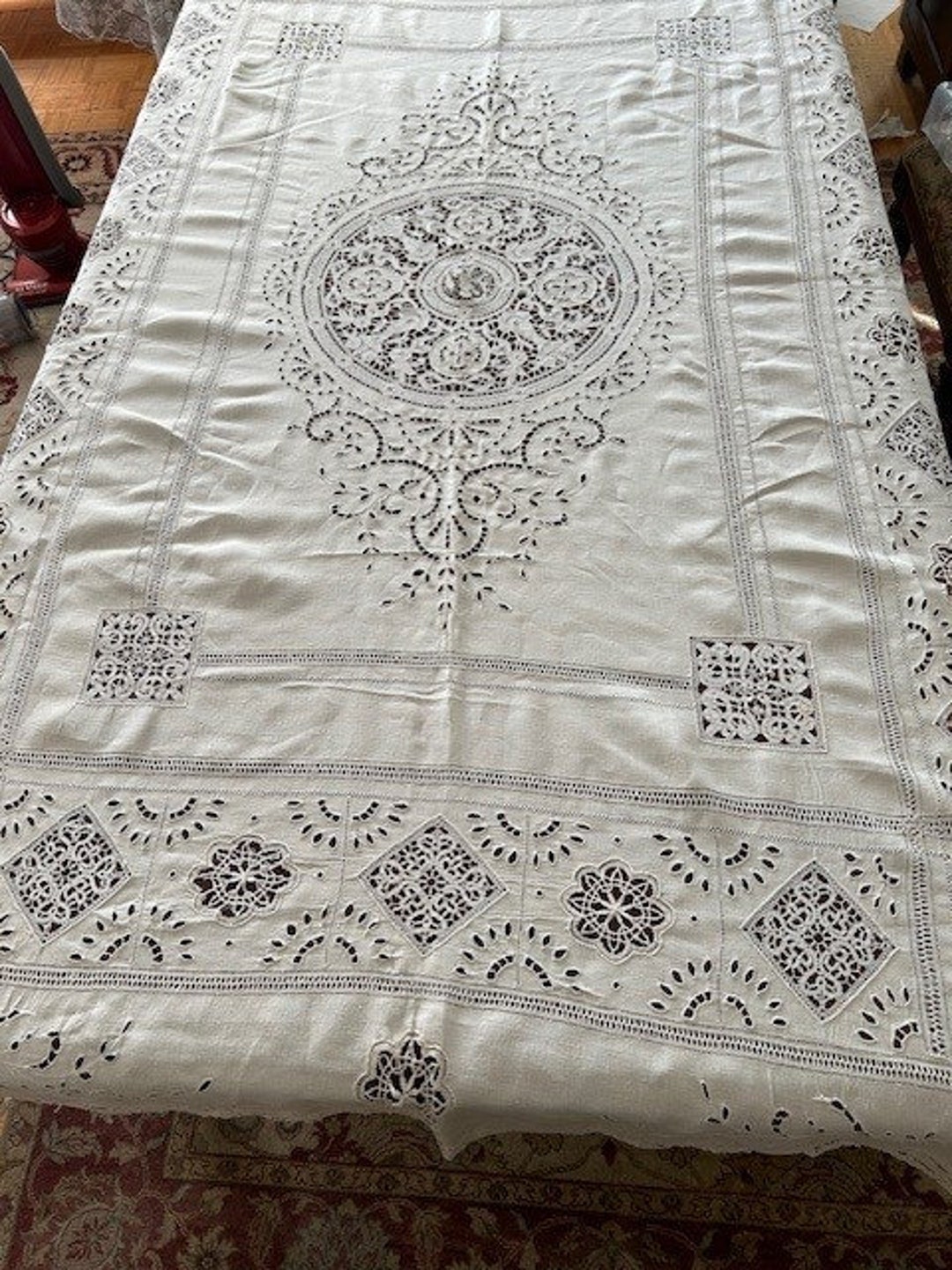 STUNNING Antique Beige Italian Linen and Handmade Lace Tablecloth 86X62 ...
