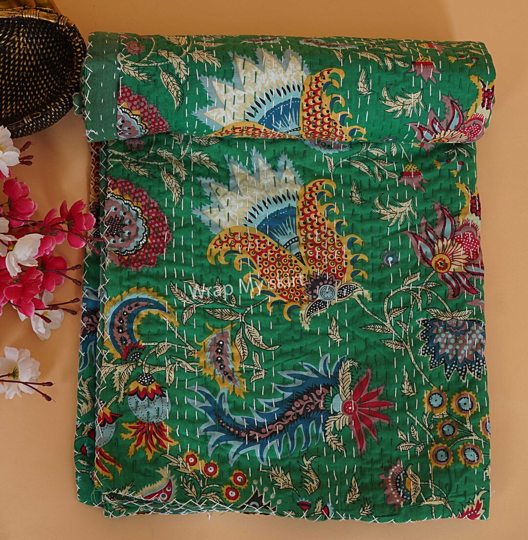 Indian Handmade Kantha Quilts Reversible King Mukut Print Bed Cover ...
