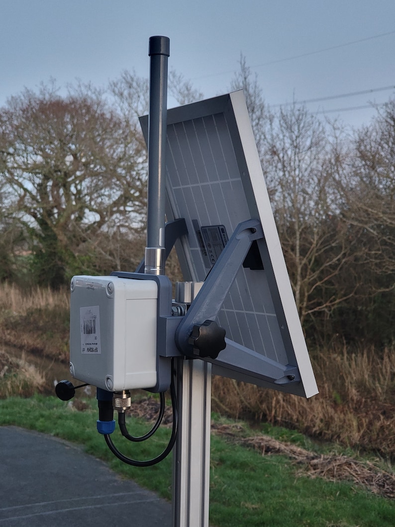 Solarmesh Pro: Weatherproof, Solar-powered Meshtastic Mesh Node for ...