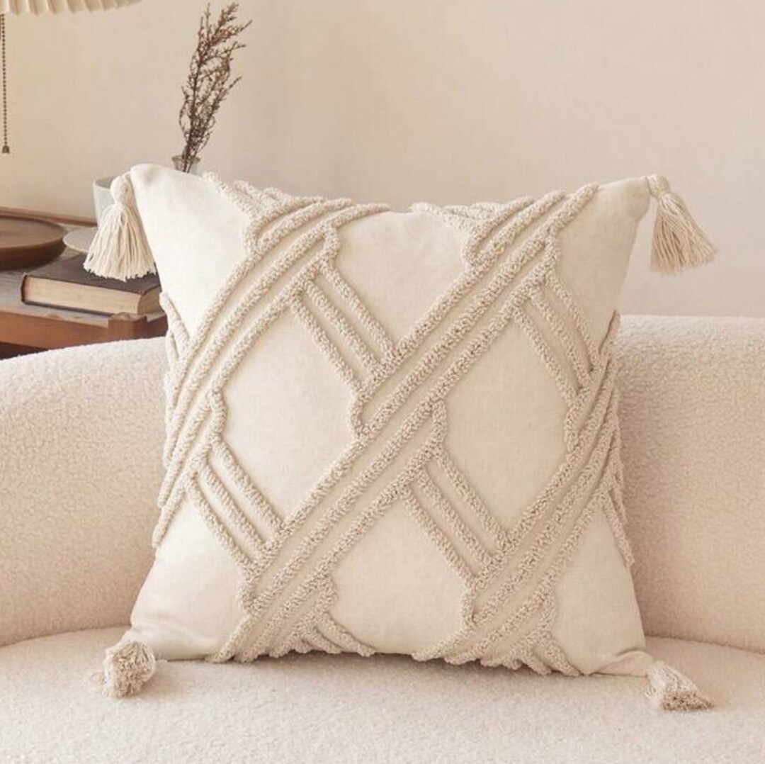 Geometric Tassel Cream Cushion Cover Without Filler, Tufted Design ...