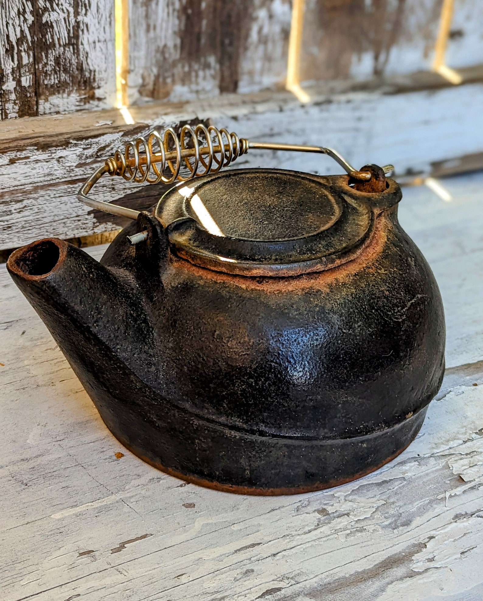 Vintage Cast Iron Tea Kettle Wire Handle Swivel Lid| Camp Heavy Coffee ...