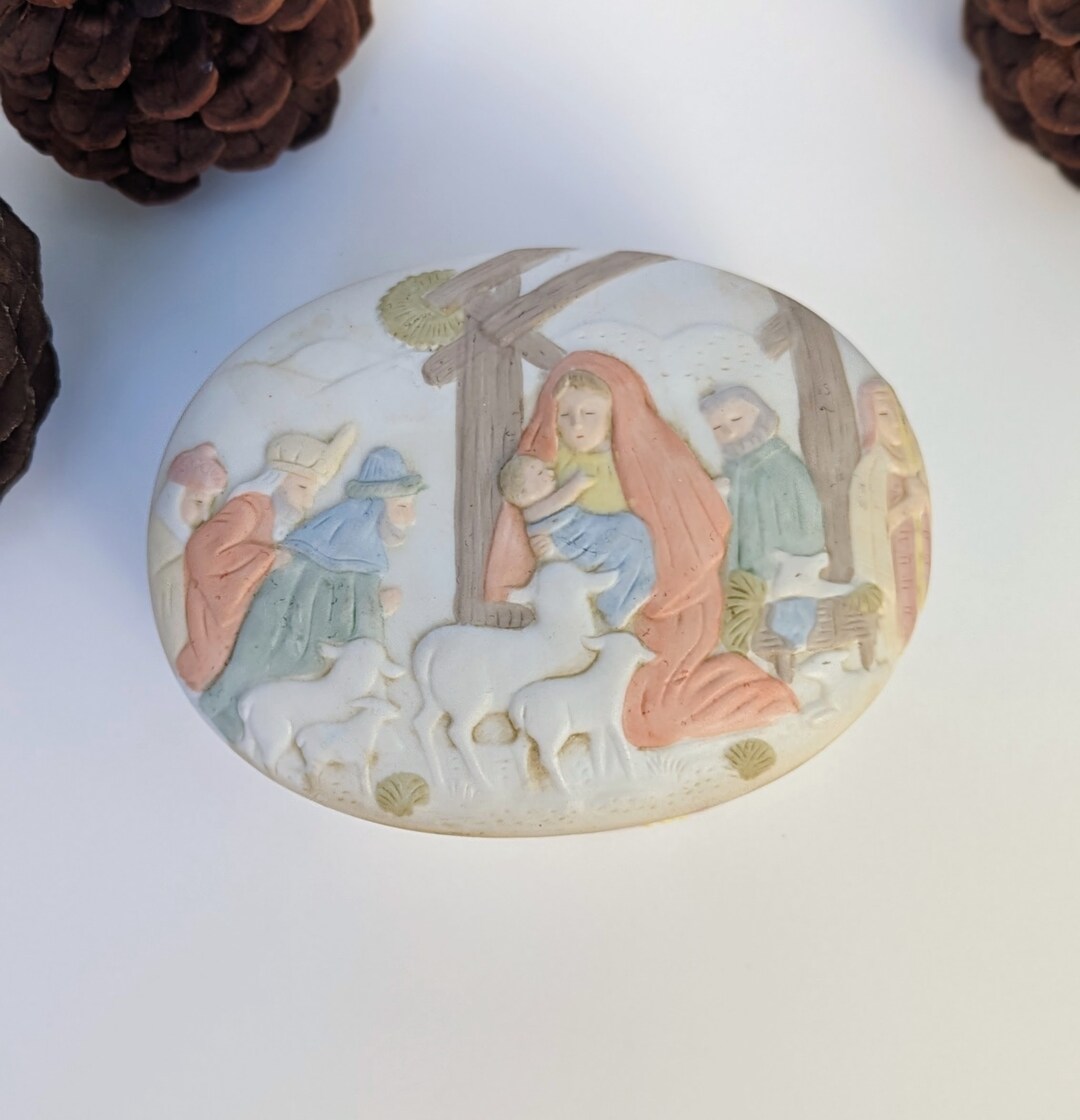 Vintage Nativity 1982 Hand Painted Trinket Box the Christopher ...