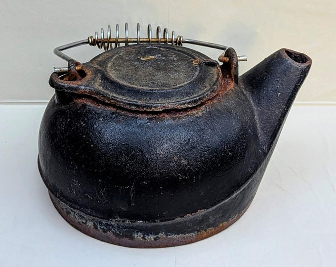 Vintage Cast Iron Tea Kettle Wire Handle Swivel Lid| Camp Heavy Coffee Kettle Decor - Etsy