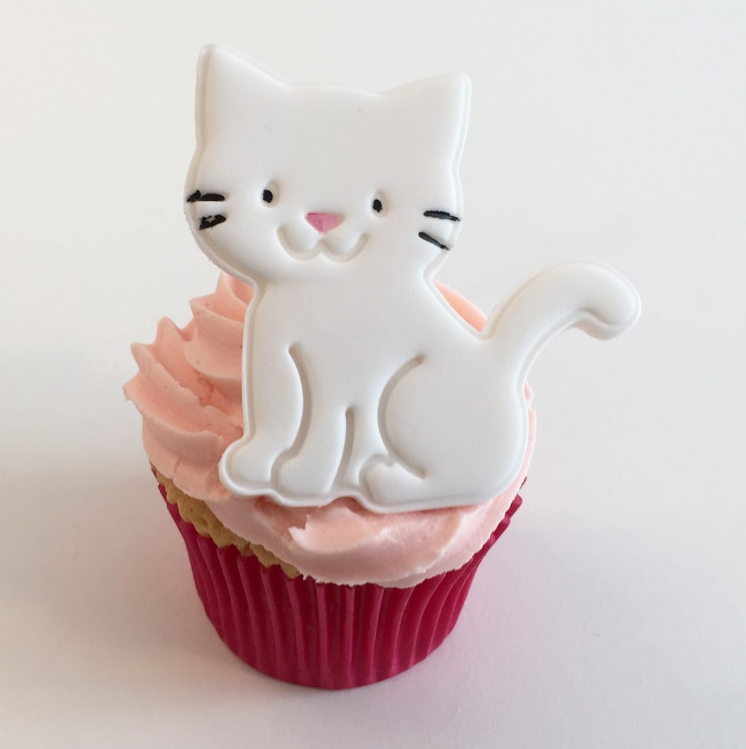 White Sugar Cats- Edible, Unique & Handmade in the UK! - Etsy