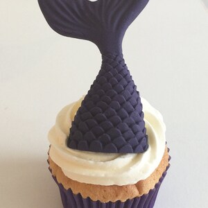 Stunning 10cm X 6cm Sugar Mermaid Tails- Choose Your Colour! Edible ...