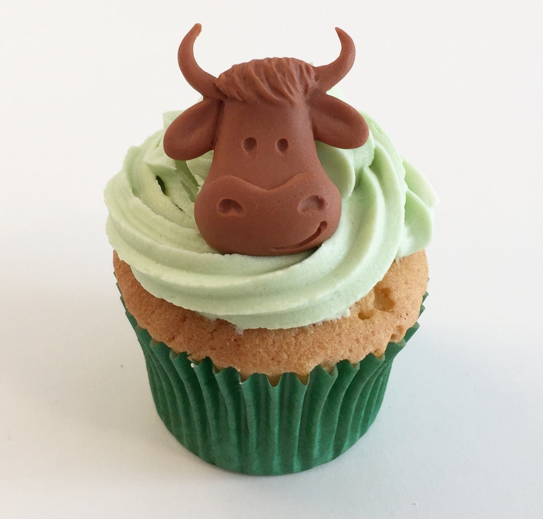 6 Sugar Cows- Edible, Unique & Handmade in the UK! - Etsy