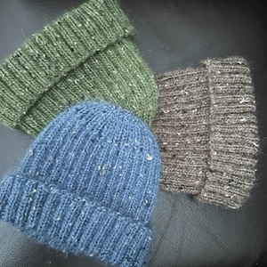 Knitting Pattern Easy Knit Ribbed Hat Men or Women in Aran Yarn 2 Sizes ...