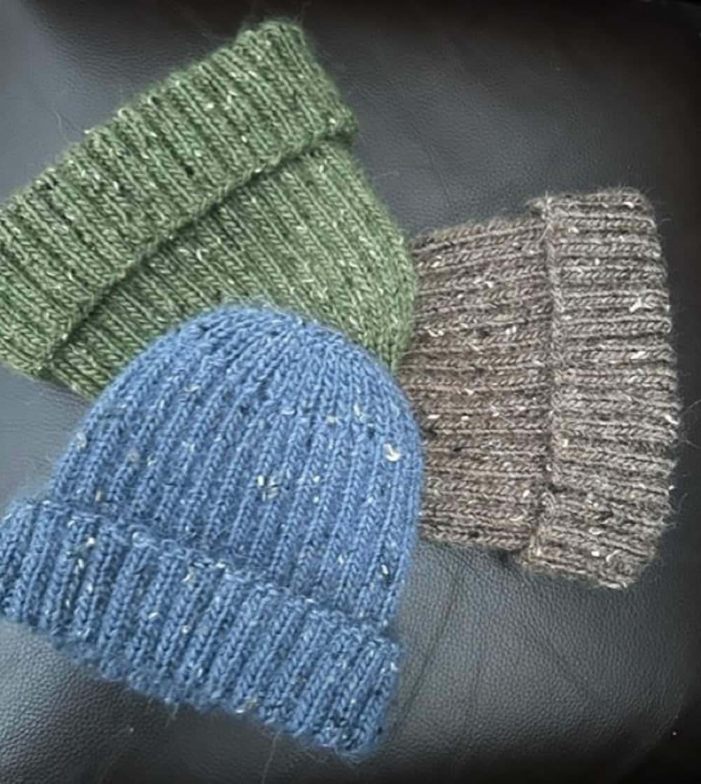 Knitting Pattern Easy Knit Ribbed Hat Men or Women in Aran Yarn 2 Sizes ...