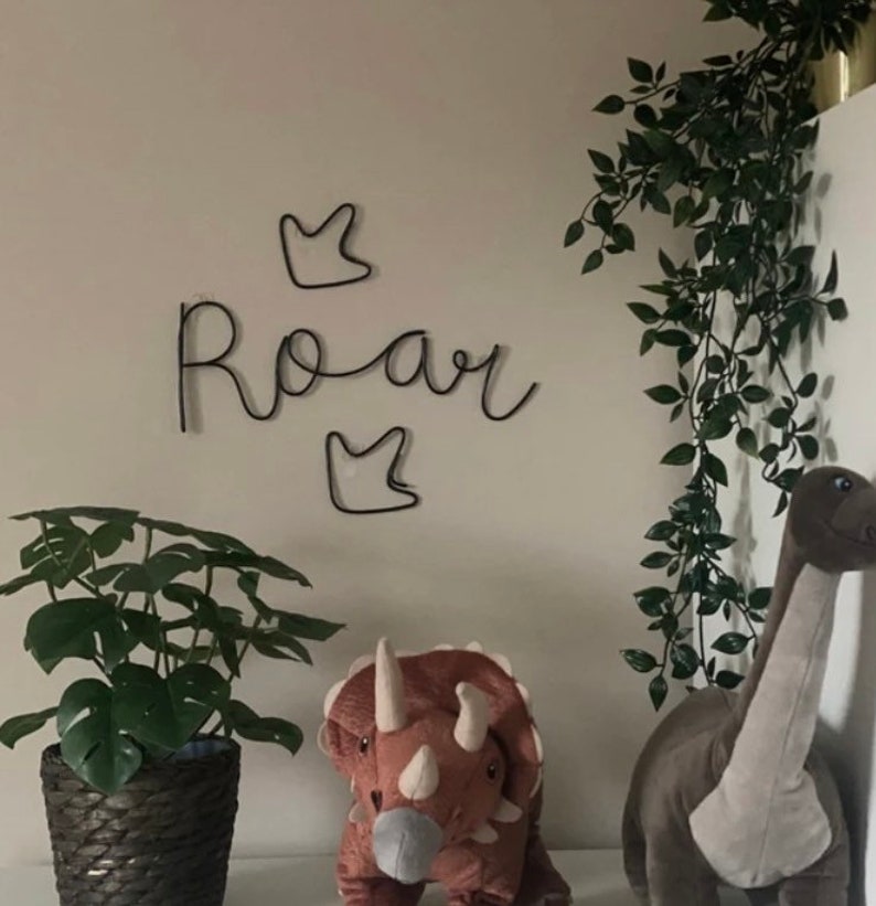 Roar Lettering - Dinosaur Feet - Footprints - Dino - Wire Words - Wall ...
