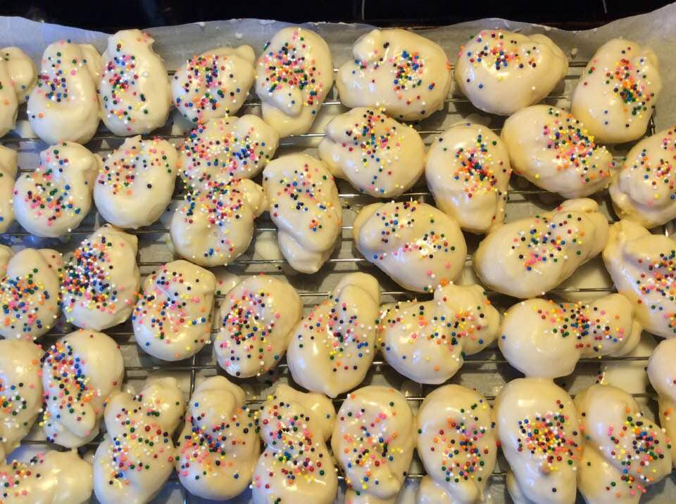 Anginetti Cookies, Genette's, Italian Lemon Cookies With Sprinkles ...