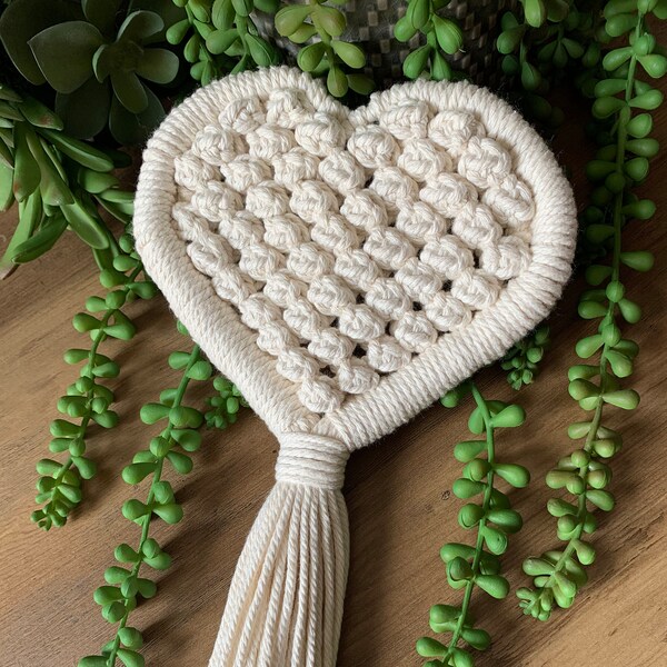 Large Macrame Wall Hanging - Etsy Canada