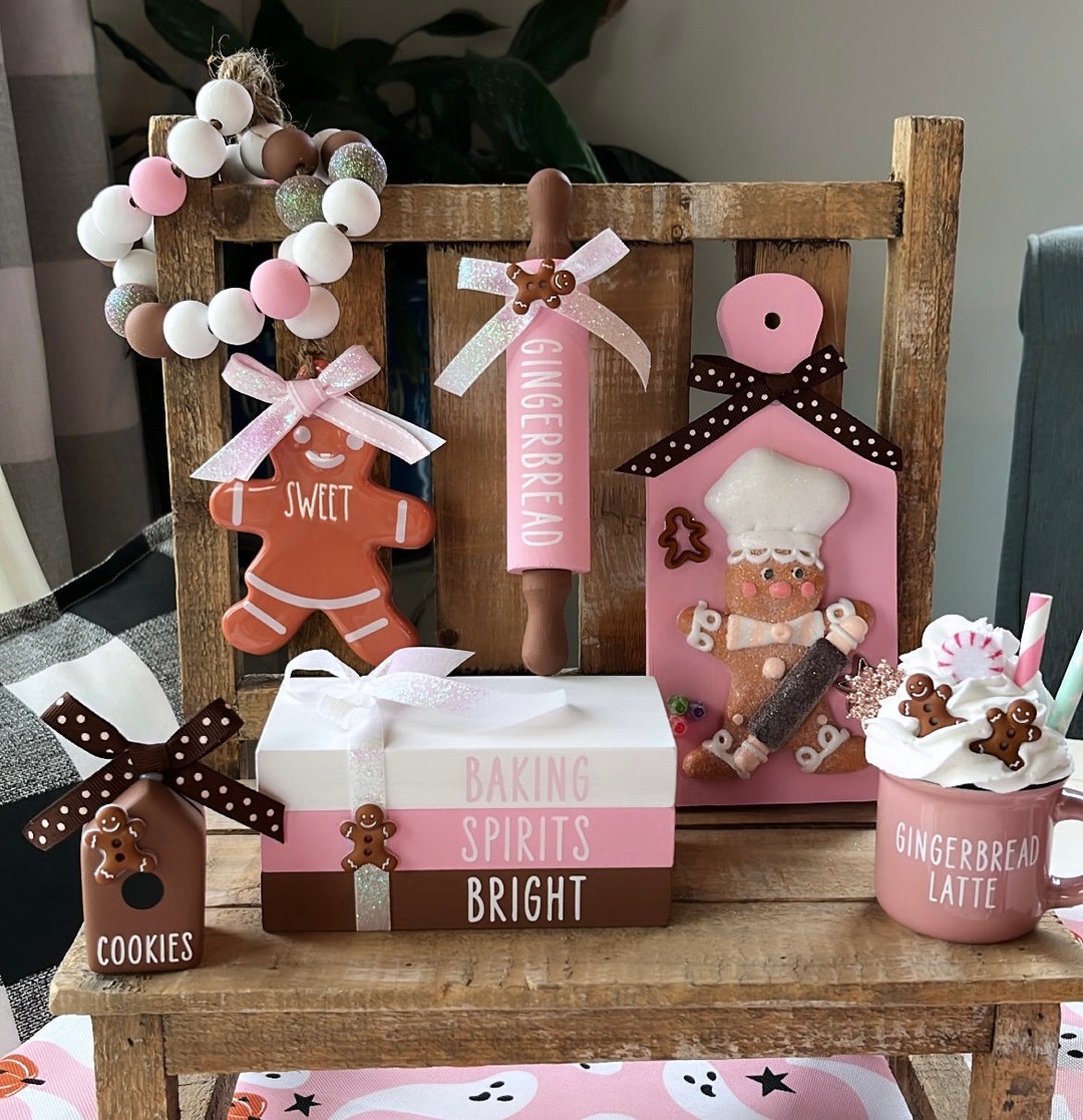 Gingerbread / Pink Gingerbread / Tier Tray Decor / Christmas Decor - Etsy