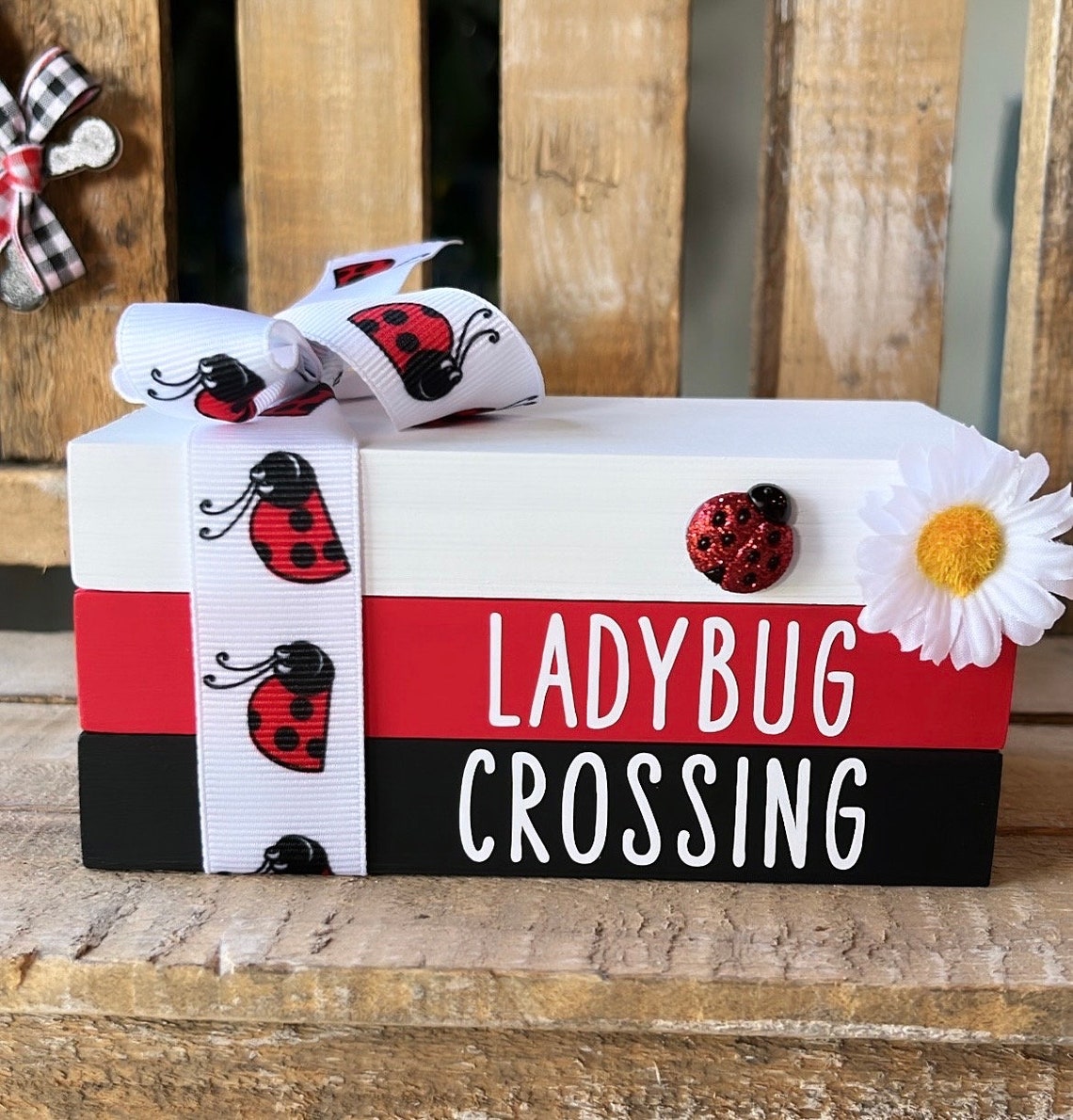 Love Bug Decor / Ladybugs / Ladybug Tier Tray Decor / Summer / Ladybugs ...