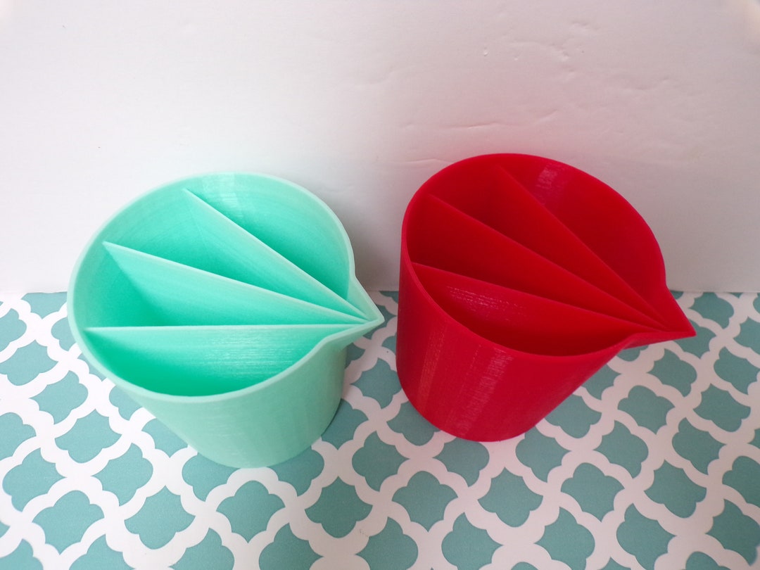 Divided Split Cup for Paint Pouring 9 Ounce Four Compartment - Etsy
