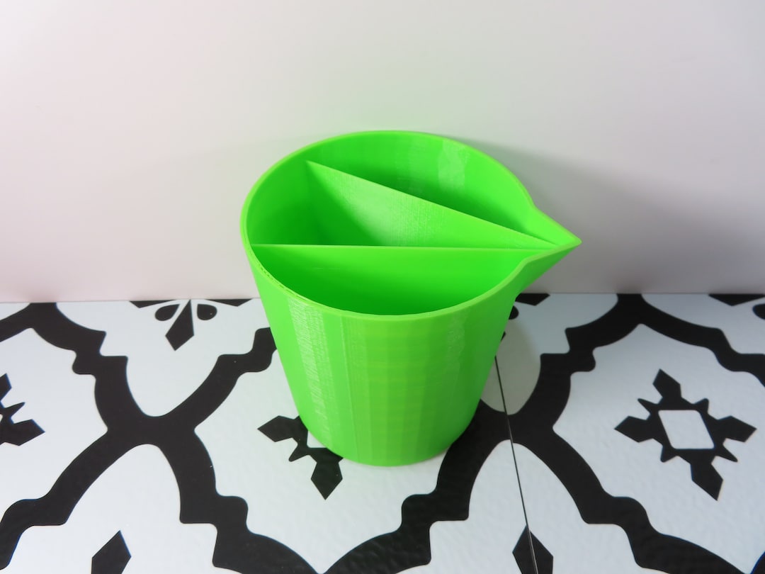 3 Chamber Divided Split Cup for Paint Pouring 9 Ounce Three Compartment ...