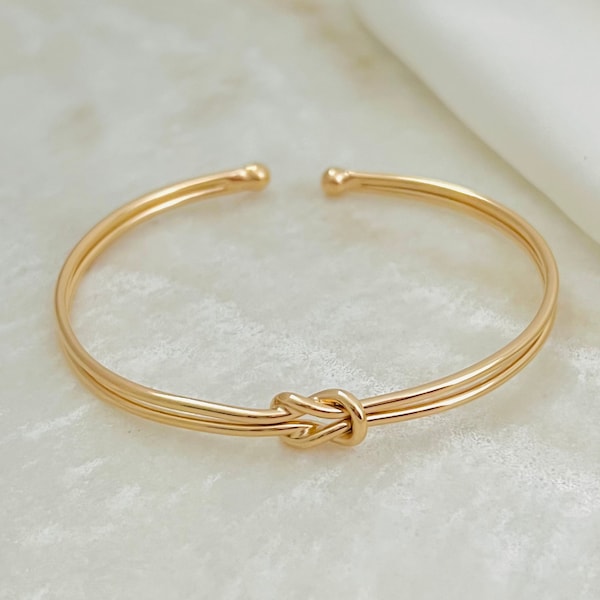 Gold Knot Bracelet - Etsy