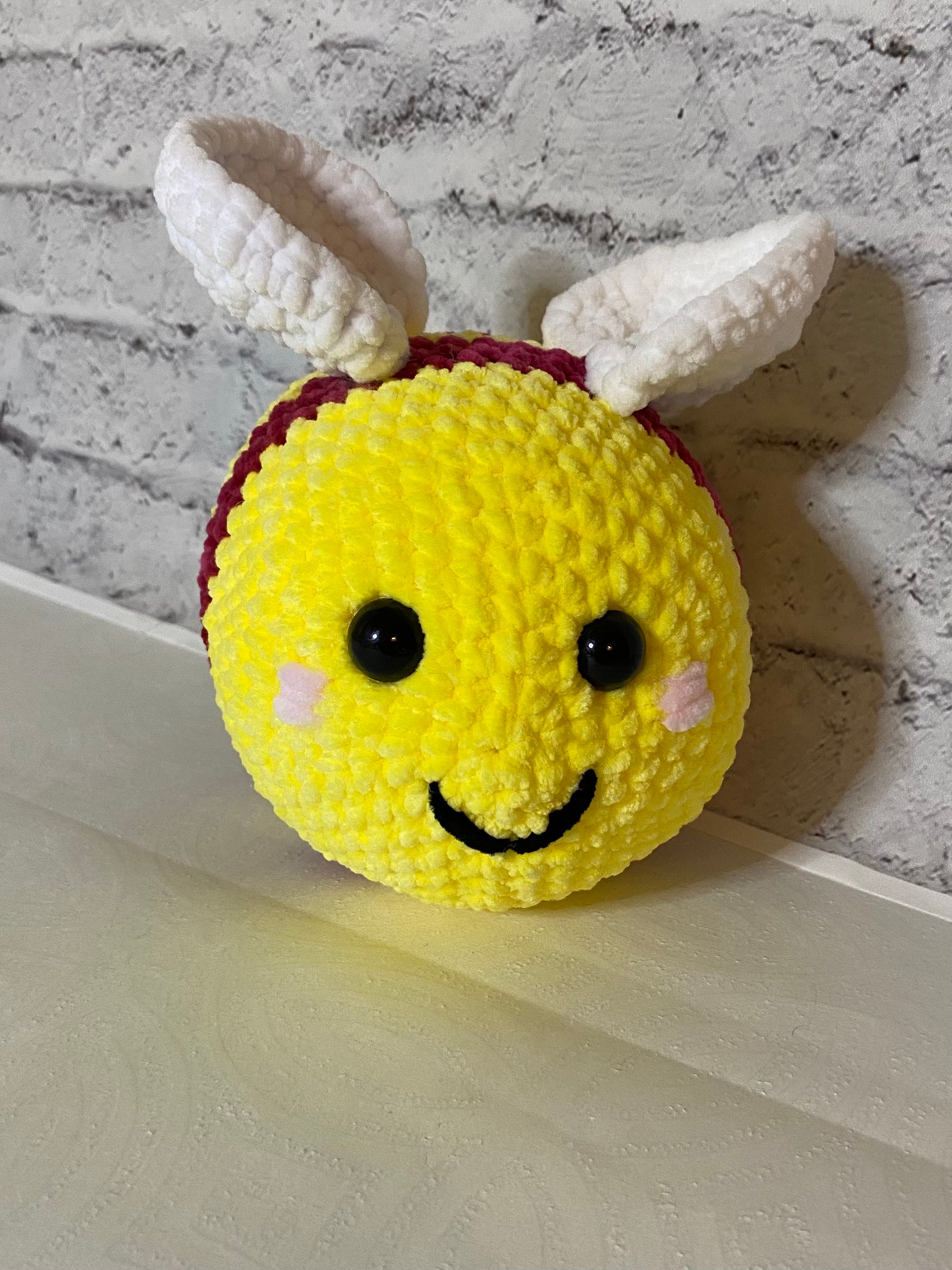 Handmade Crochet Small Plush Bee/ Crochet Plush Toy/ Colourful Toy for ...