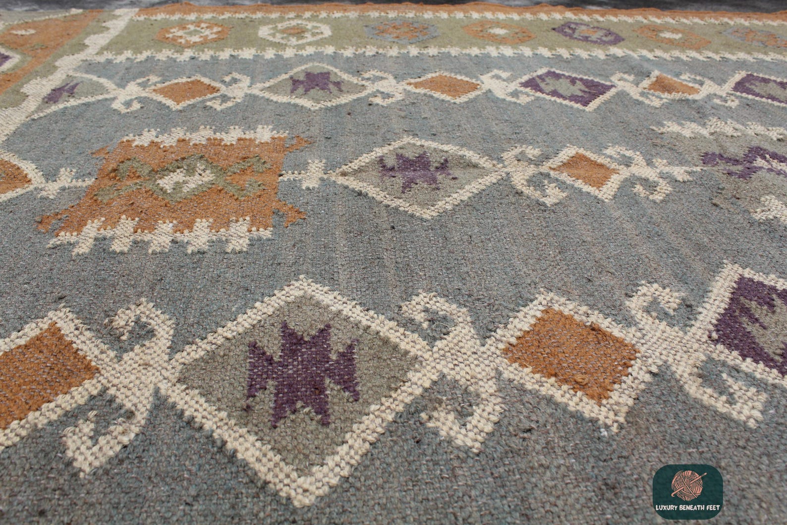 Navajo Rug Neutral Wool Jute Area Rug Vintage Kilim Pattern Handmade ...