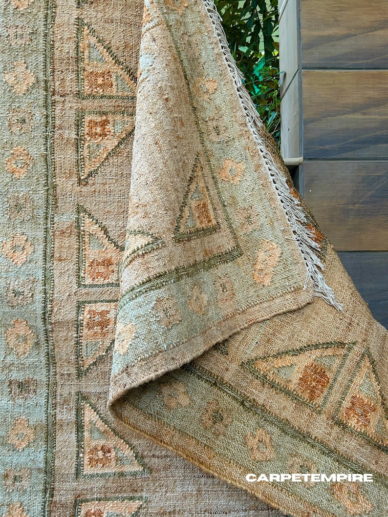 Muted Kilim Rug: Handwoven Neutral Jute Area Rug - Rustic Farmhouse ...
