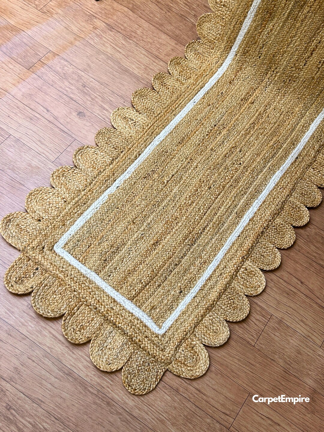 Scalloped Runner Rug, Handwoven Braided Jute Scallop Rug, Jute Runner ...