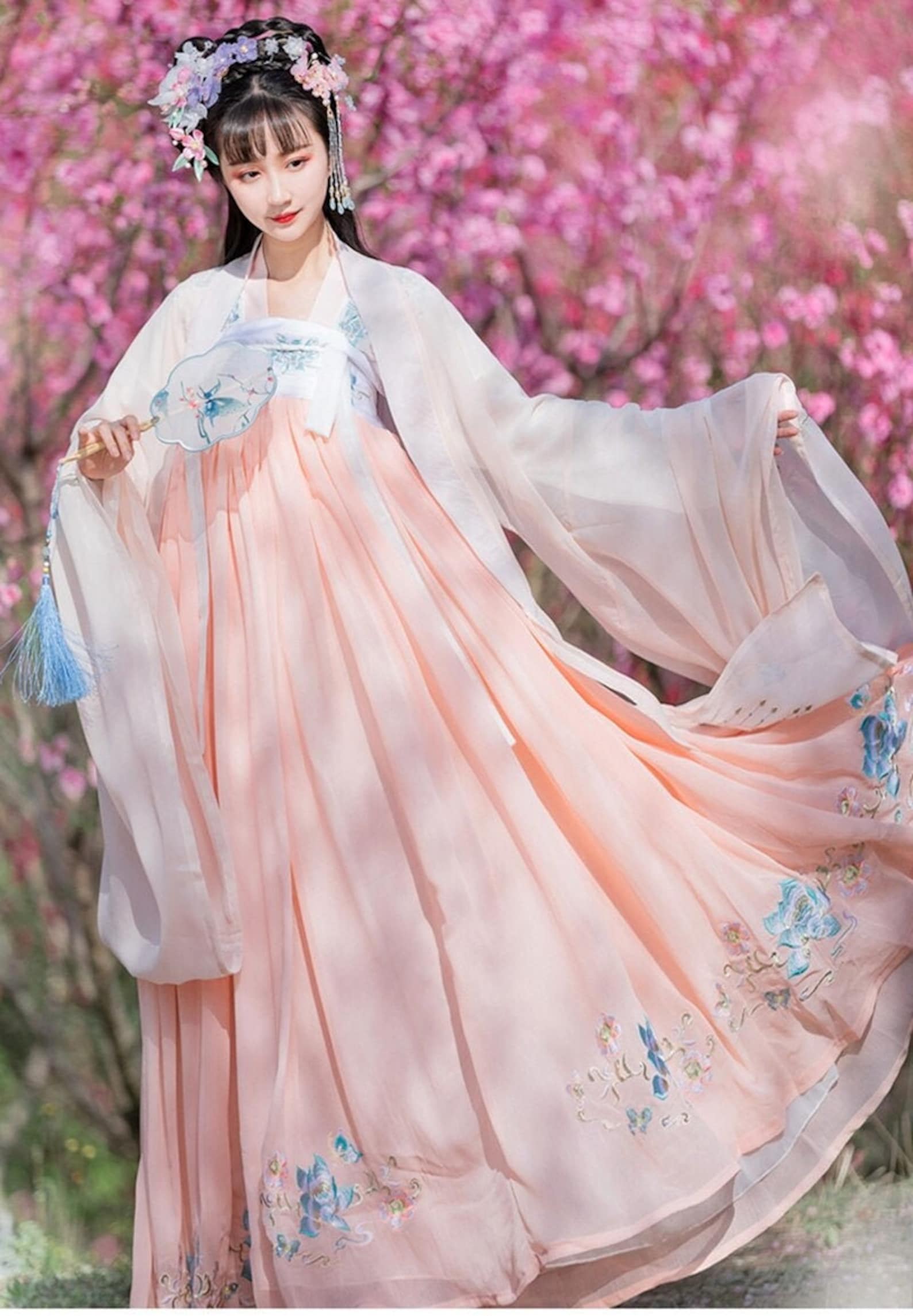 Chinesische Traditionelle Kleidung