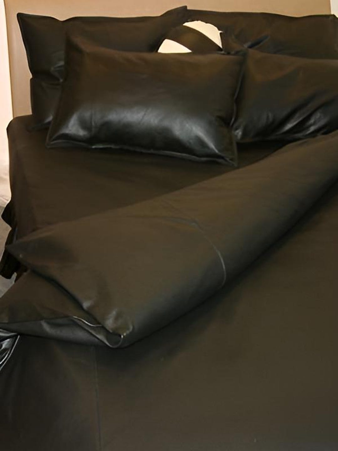 Real Sheepskin Leather Bed Sheet Set: Soft Duvet & Pillow Covers - Etsy