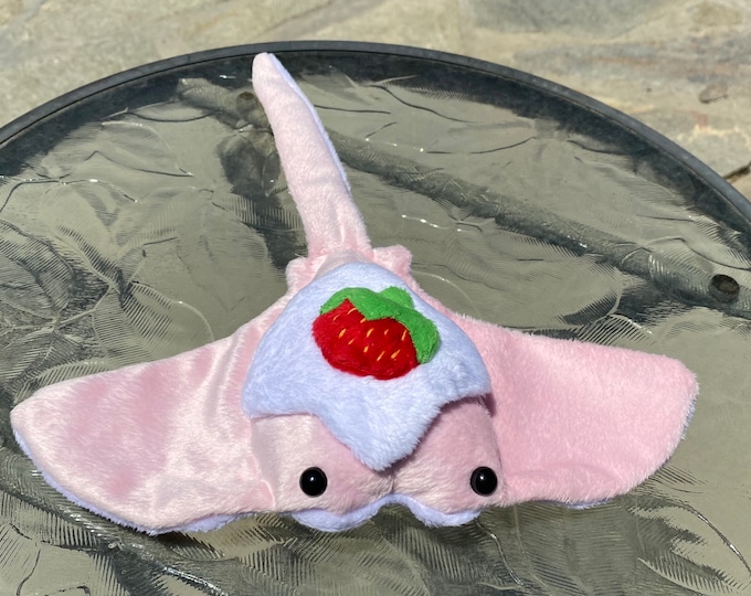 Strawberry Sea Pancake Manta Ray - Etsy