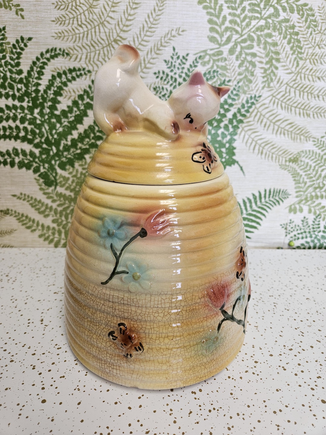VINTAGE 1950s American Bisque Cat Kitten on a Beehive Flower Cookie Jar ...