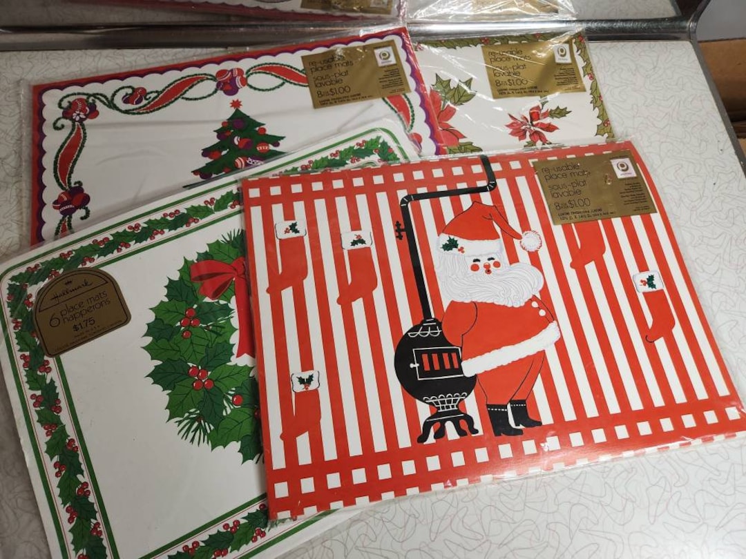 Vintage Christmas Paper Placemats Set of Four NOS, Santa, Wreath, Tree ...