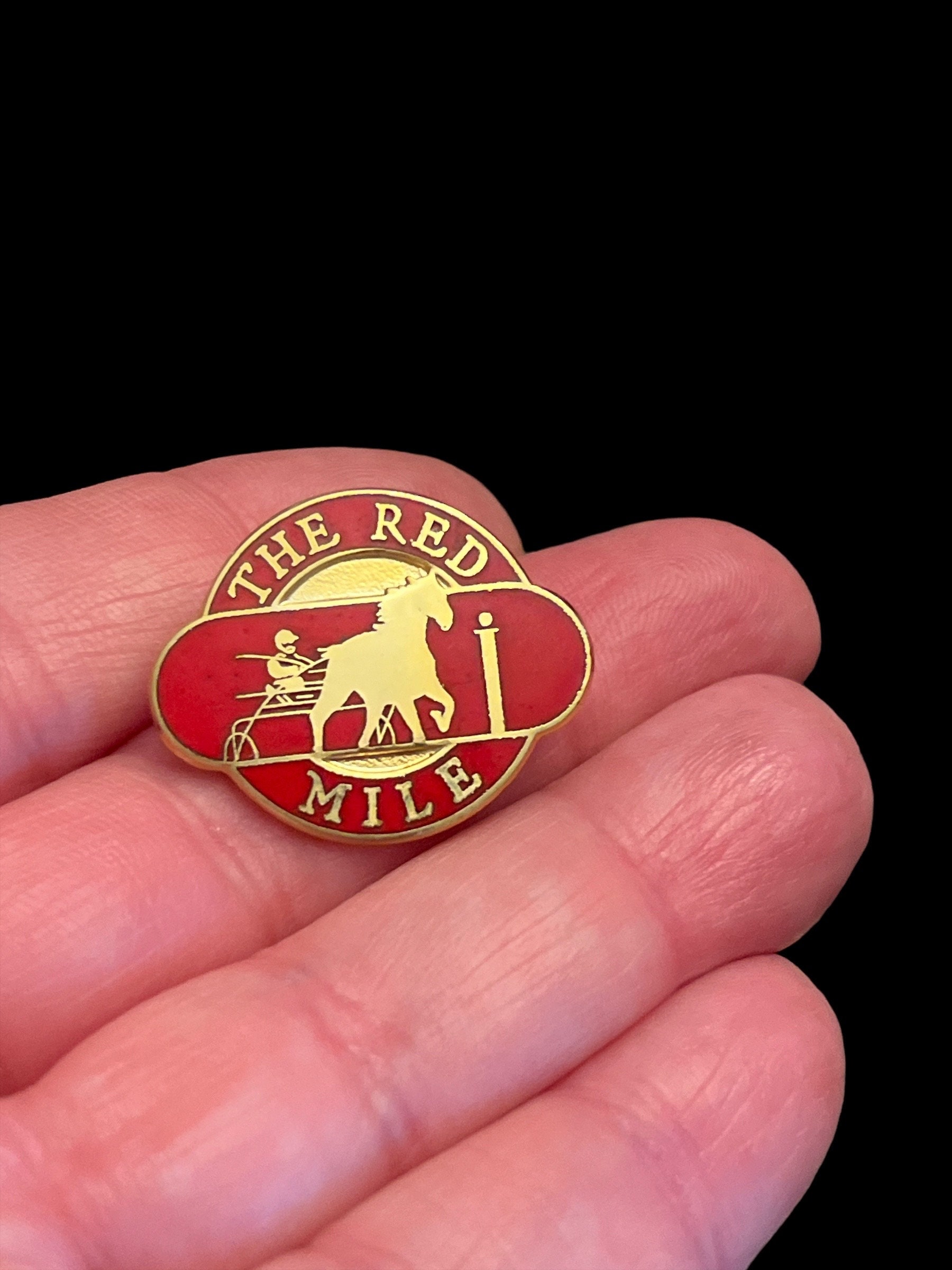 Red Mile Horse Racing Pin IOB Horse Racing Lapel or Hat Pin Red Mile ...
