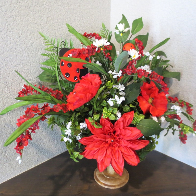 Ladybug Centerpiece - Etsy