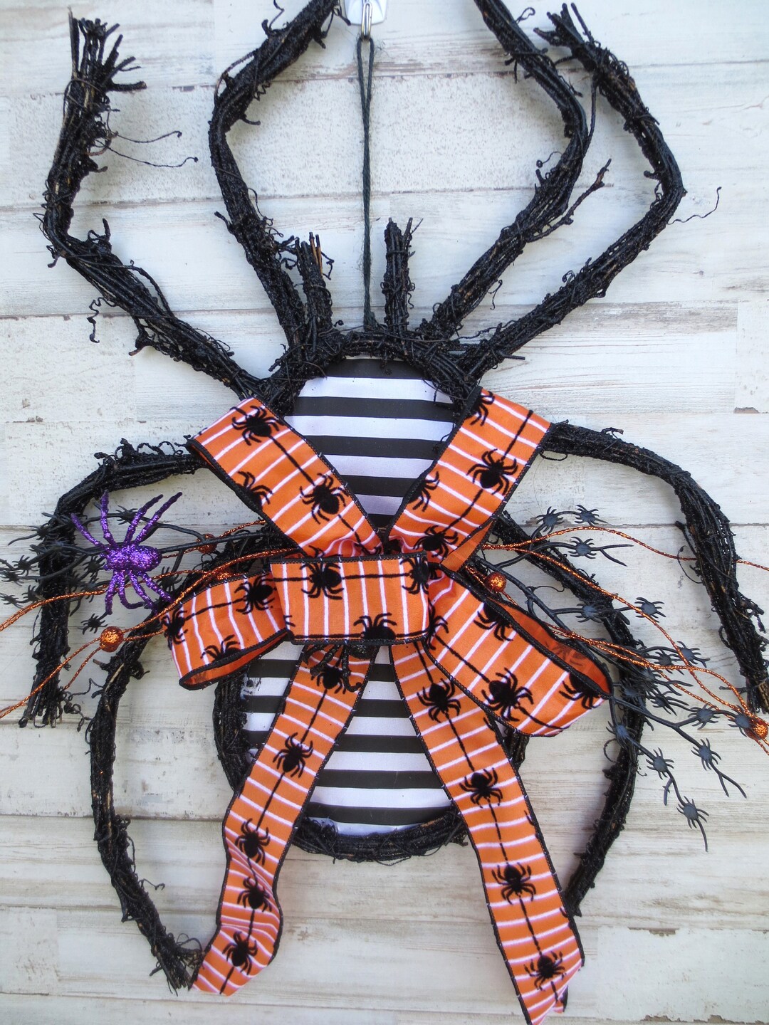 Black and White Grapevine Spider Wreath, Halloween Spider Wreath for ...