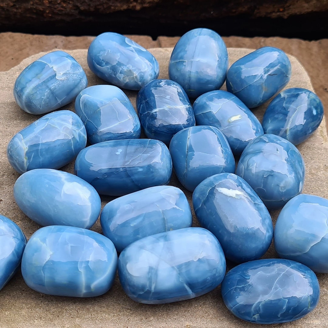 Crystal, Owyhee Opal Tumble Stone, Blue Opal, Oregon Opal, Rare, 8 Gm ...