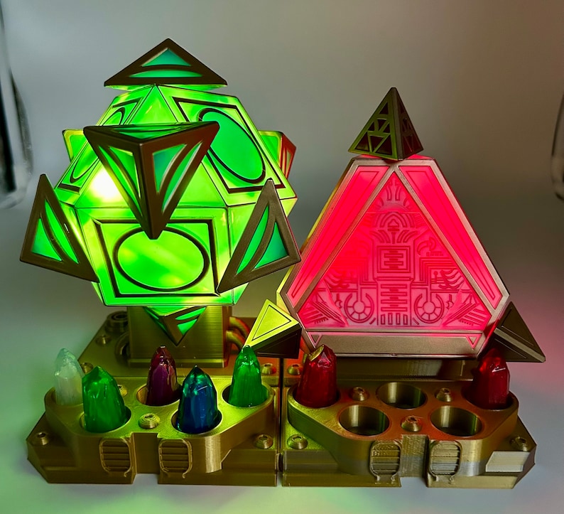 Star Wars Galaxys Edge Dual Jedi & Sith Holocrons and Kyber Crystals ...