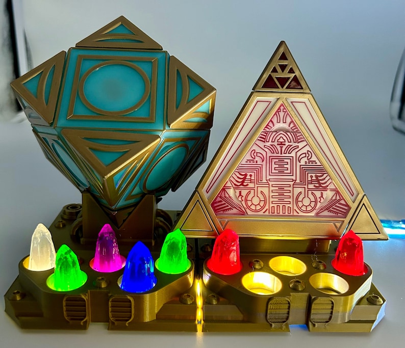 Star Wars Galaxys Edge Dual Jedi & Sith Holocrons and Kyber Crystals ...