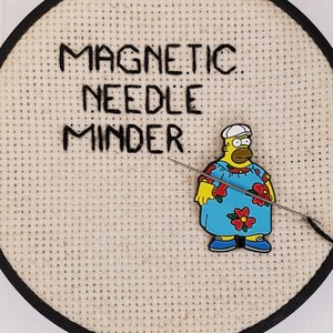 Muumuu Homer Magnetic Needle Minder – Funny Simpsons Embroidery ...