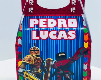 Roblox Gift Box - Etsy