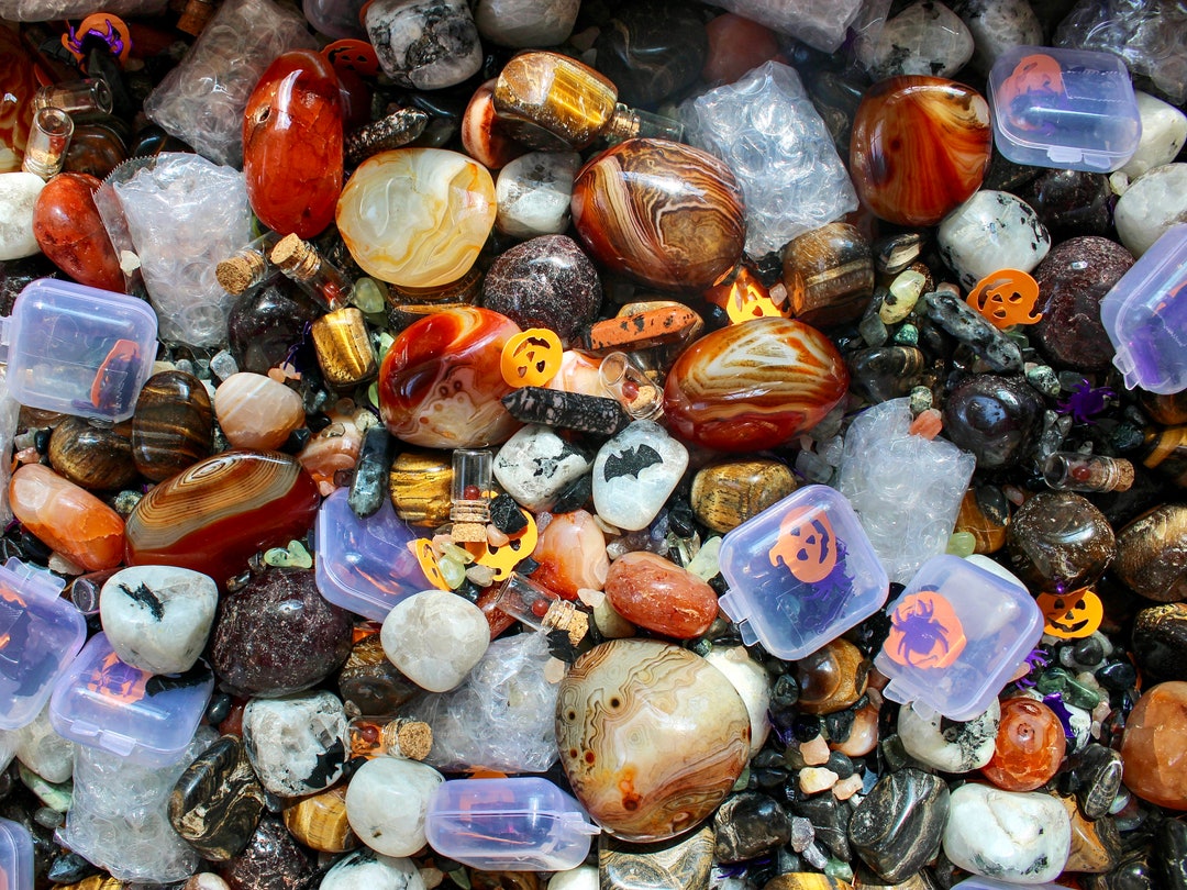Spooky Crystal Confetti - Etsy